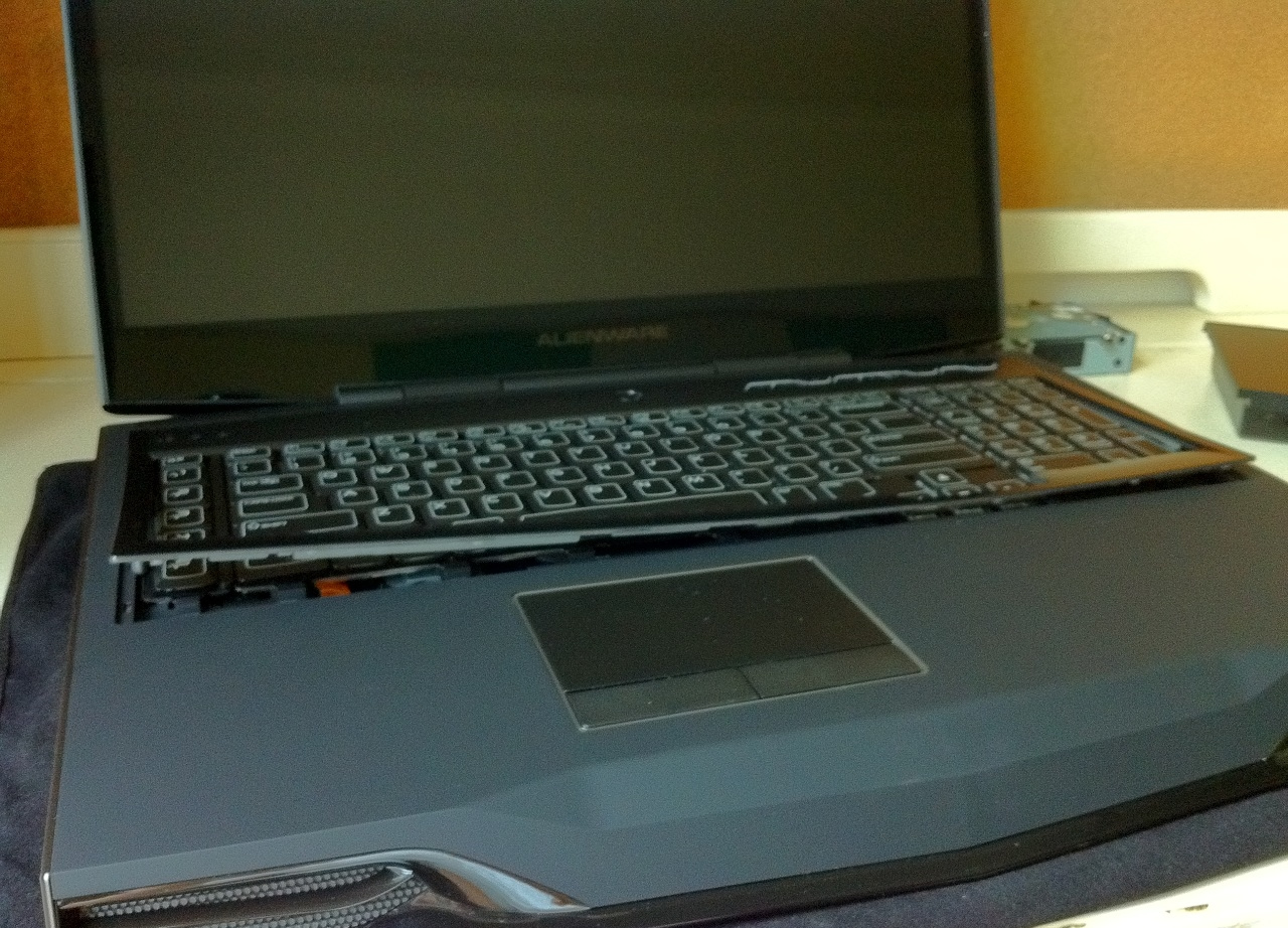 Dell Alienware M18x Disassembly - MyFixGuide