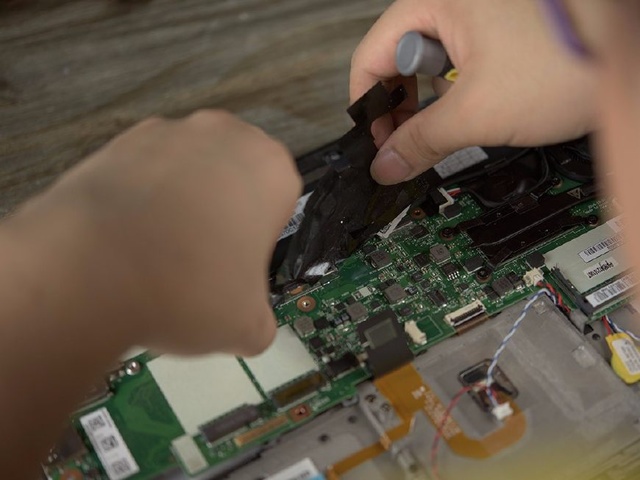 Lenovo ThinkPad X270 Disassembly and RAM, SSD and HDD upgrade options ...